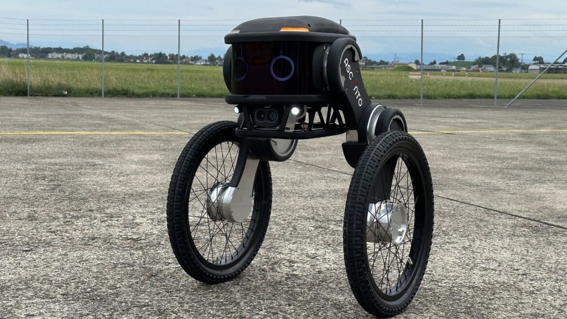 Could a security guard shortage be solved with this autonomous security ...