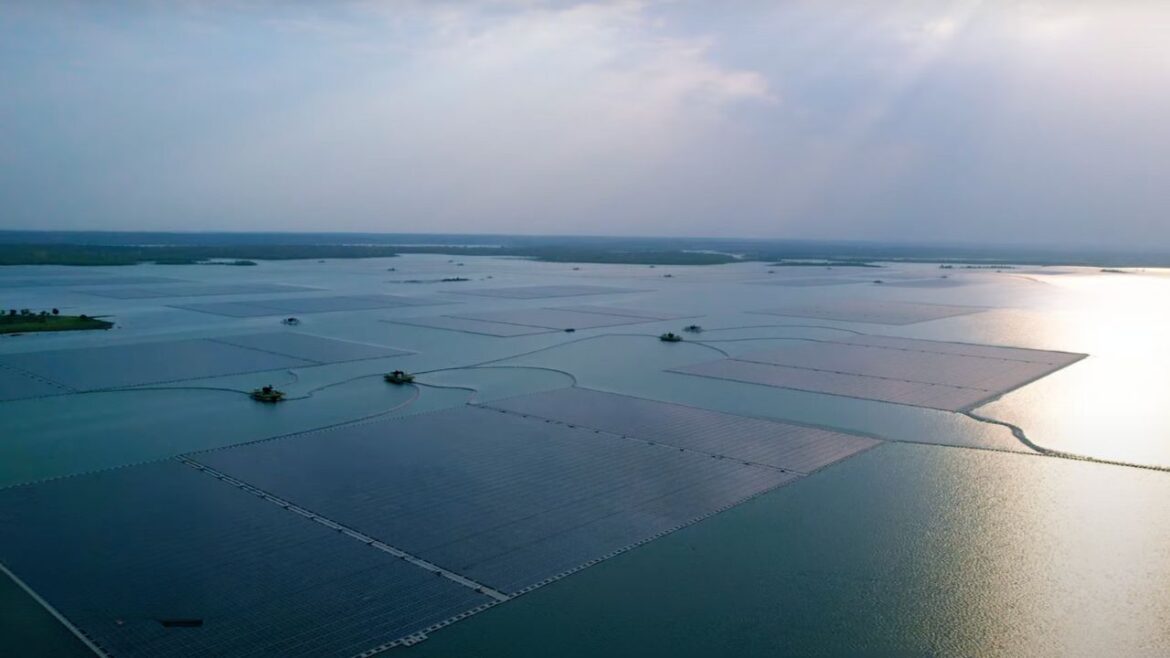 Massive floating solar power plant is making waves - CyberGuy