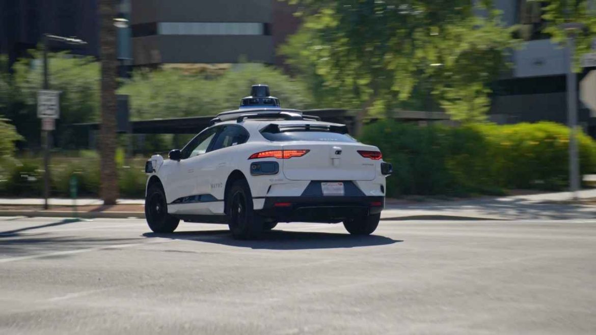 Thief used a Waymo as a getaway car - CyberGuy